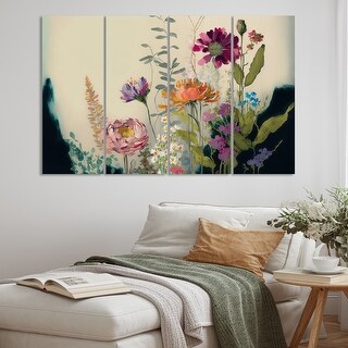 Designart "Painted Blossoming Wildflowers III" Floral Bouquet ...