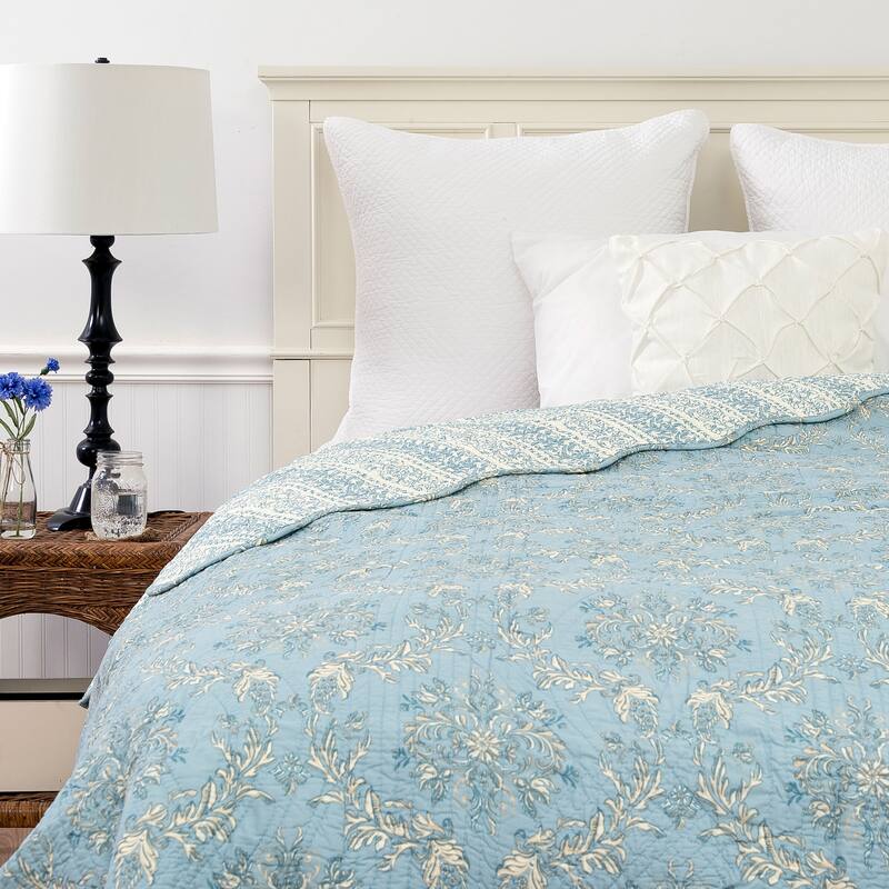 Windsor Blue Bedding - Overstock - 36557832