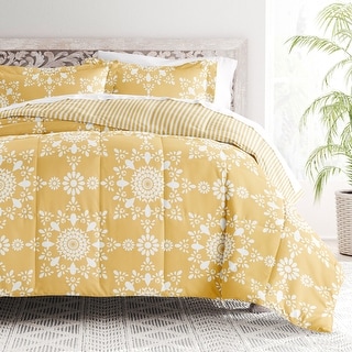 Becky Cameron Daisy Medallion Reversible Down-Alternative Comforter Set ...