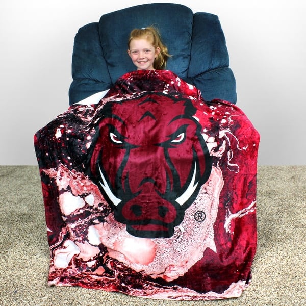 Arkansas Razorbacks Sublimated Soft Throw Blanket - Bed Bath & Beyond ...