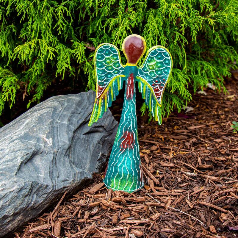 Green Handmade Metalwork Standing Angel (Haiti) - Overstock - 9253546