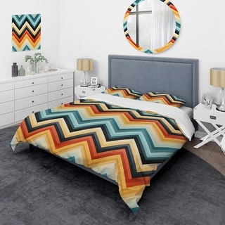 Designart "Retro Revival Chevron Pattern" glam bedding set with shams ...