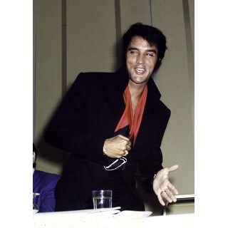 Elvis Presley smiling at a press conference Photo Print - Bed Bath ...