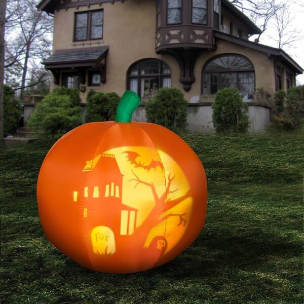 5 ft. Inflatable Panoramic Projection Pumpkin - Bed Bath & Beyond ...