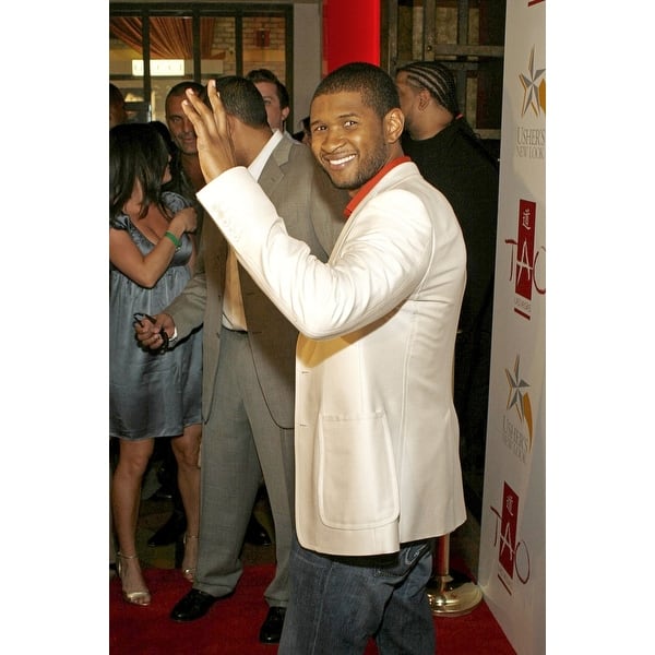 Usher Raymond At Arrivals For UsherS New Look ChildrenS Charity Benefit ...