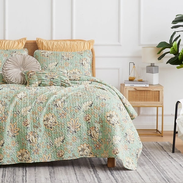 Jacobean Willow 7-Piece Oversized Quilt Bedding Set - On Sale - Bed ...