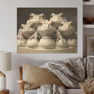 Designart "Minimalist Frog Essence I" Frogs & Toads Wood Wall Decor ...
