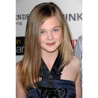 Elle Fanning At Arrivals For Film Independents Phoebe In Wonderland ...