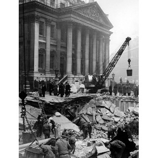 Damaged buildings in London during World War II Photo Print - Bed Bath ...