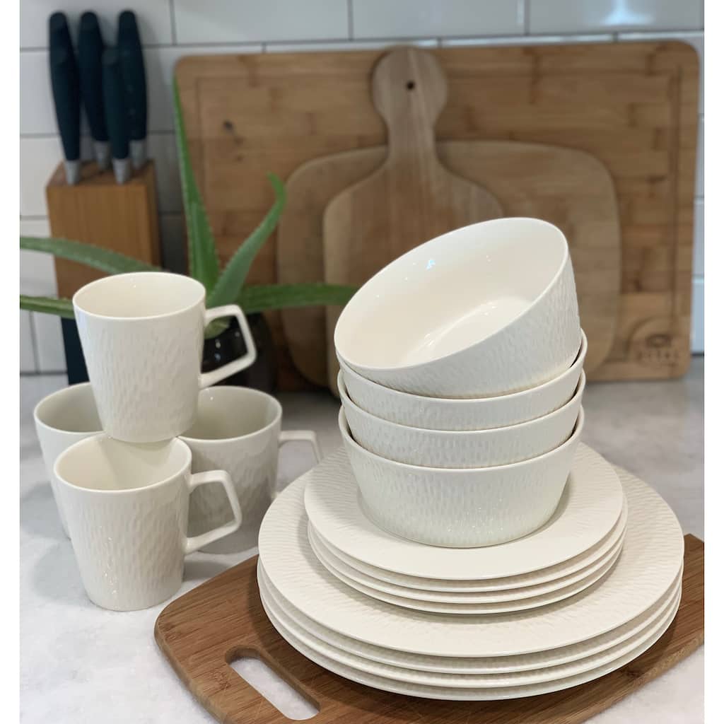 Red Vanilla Rain Drop White 16Pc Dinner Set - Overstock - 32189290