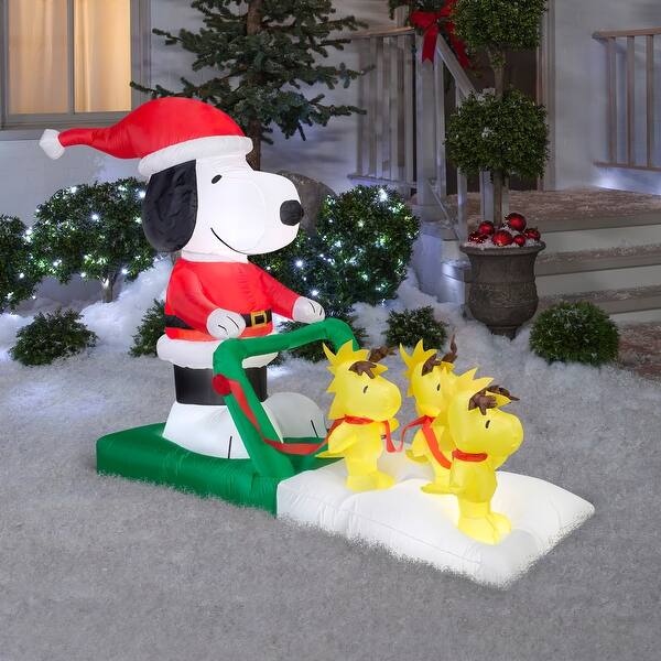 Gemmy Christmas Airblown Inflatable Snoopy Sled Scene Peanuts, 4.5 ft ...