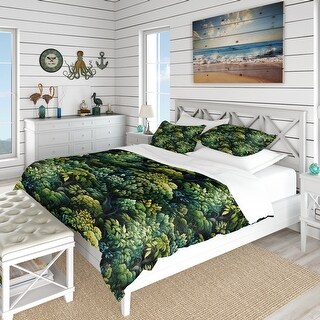 Designart "Emerald Canopy Jungle Ferns" Floral Bedding Cover Set With 2 ...