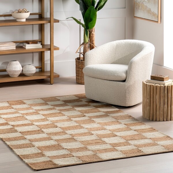 Mann Checkered Area Rug - On Sale - Bed Bath & Beyond - 36655060