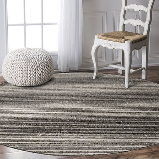 Sevita Distressed Striped Geometric Indoor Outdoor Round Rug - 7'6 ...