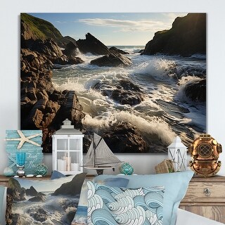 Designart "Beach Photo Tranquil Tide III" Landscapes Metal Wall Art ...