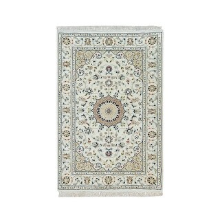 Hand Knotted Ivory Fine Oriental with Wool Oriental Rug (2'8" x 4'1 ...