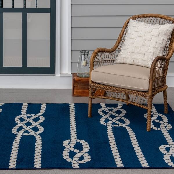Loomaknoti Tecopa Gwenvalyn Blue Area Rug - Bed Bath & Beyond - 31424486