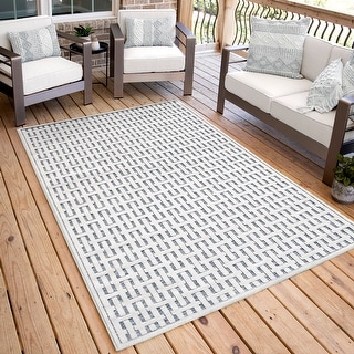 Island Retreat Gilded Gate Indoor/Outdoor Area Rug - Bed Bath & Beyond ...