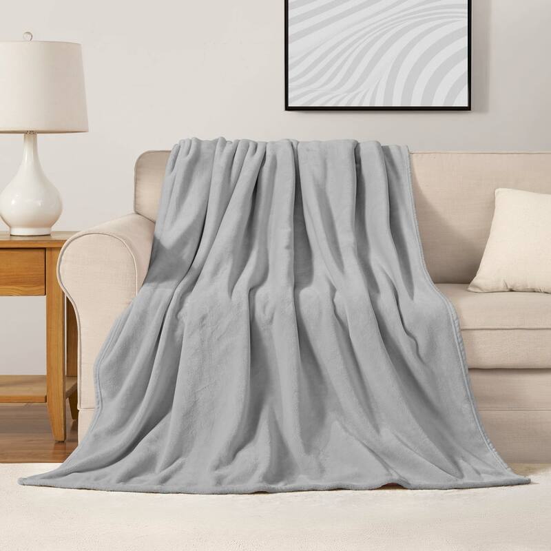 Grey Bohemian & Eclectic Blankets - Overstock