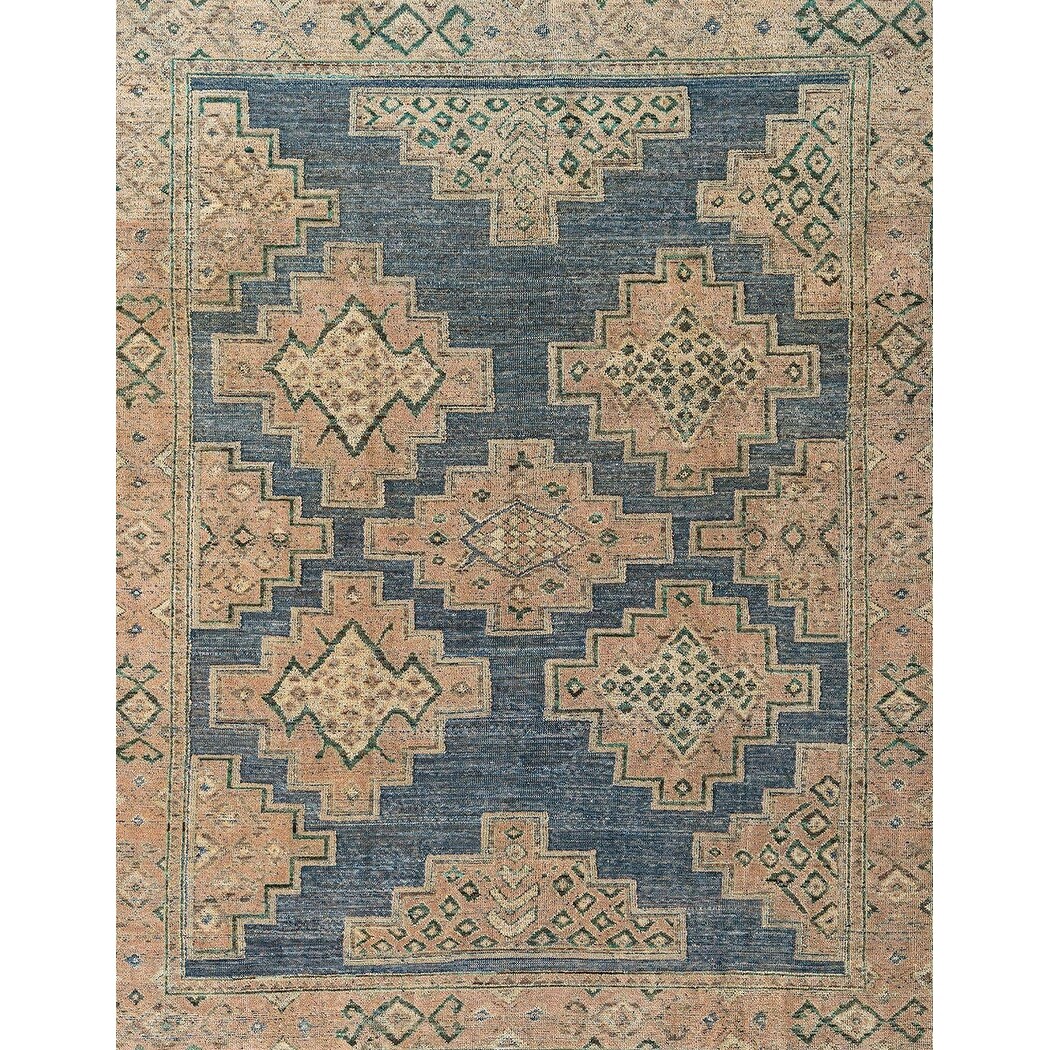 Livabliss Beckham Center Medallion Area Rug - On Sale - Bed Bath ...