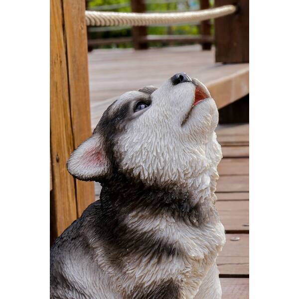 malamute statue
