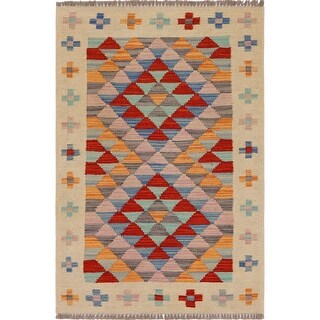 Turkish Chic Akira Hand-Woven Kilim Rug - 2'0'' x 3'2'' - 2'0'' x 3'2 ...