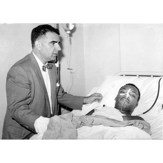Martin Luther King Jr In Harlem Hospital After Stabbing In Chest By ...
