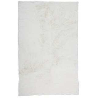 HomeRoots 5' X 7' White Shag Area Rug - 5' x 8' - Bed Bath & Beyond ...