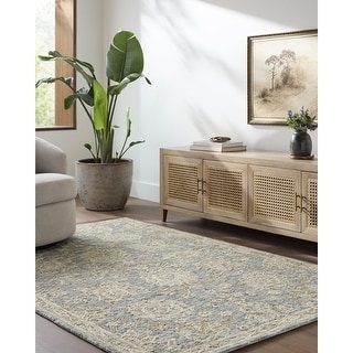 Livabliss Arnold Traditional Area Rug - Bed Bath & Beyond - 43637472