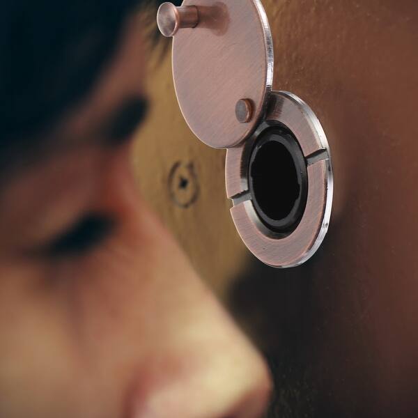 peephole viewer