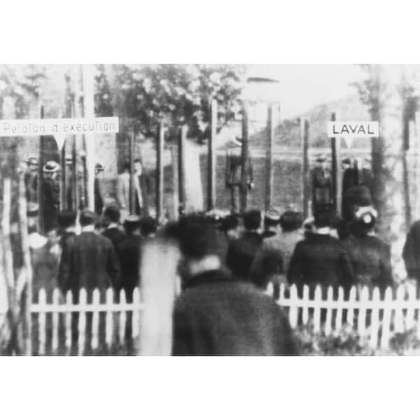 Execution Of Pierre Laval On Oct 17 History - Bed Bath & Beyond - 24388166