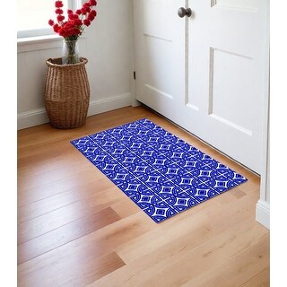 HomeRoots 2' X 4' Cobalt Blue And White Geometric Washable Non Skid ...