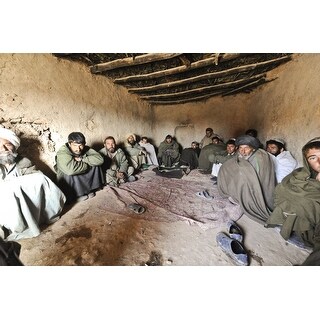 Suspected Taliban Detainees Held For Questioning By Afghan National ...