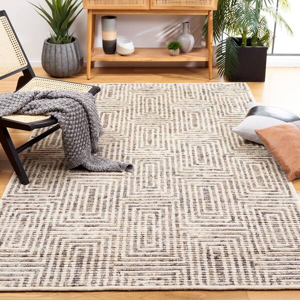 SAFAVIEH Hand-Knotted Tibetan Sewa Modern Wool Rug - 5' x 8' - Bed Bath ...