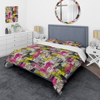 Designart "Popart Neon Pink Newspaper Collage" Pink Modern Bed Cover ...