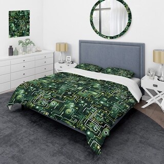 Designart "Green Techno Fusion Maze IV" White Modern Bed Cover Set With ...