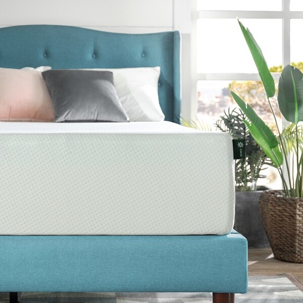 Priage by Zinus 12 inch Green Tea Cal King Size Memory Foam Mattress
