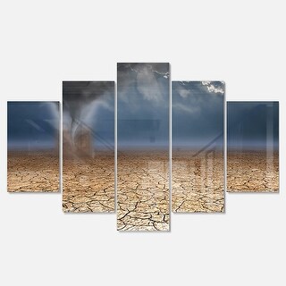 Designart 'Dust Devil in the Desert' Landscape Artwork Glossy Metal ...