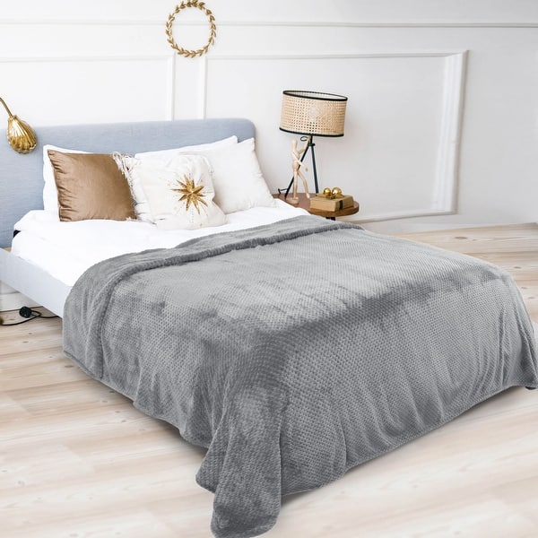Luxury Fleece Bed Blanket Woven Mesh - Bed Bath & Beyond - 39675848