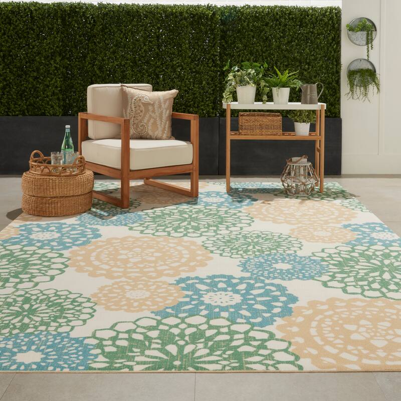 Waverly Sun N' Shade Retro Floral Indoor/ Outdoor Area Rug - Overstock ...