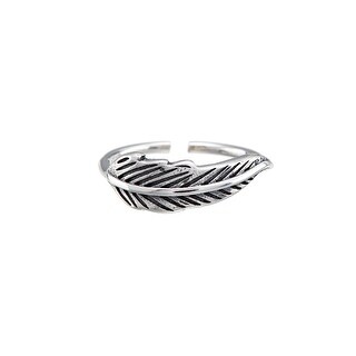 Sterling Silver Feather Toe Ring - Bed Bath & Beyond - 41342812