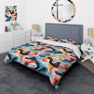 Designart "Pink And Blue Popart Trendy Patterns I" Blue Modern Bedding ...