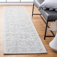 SAFAVIEH Handmade Trace Modern & Contemporary Geometric Wool Rug - On ...