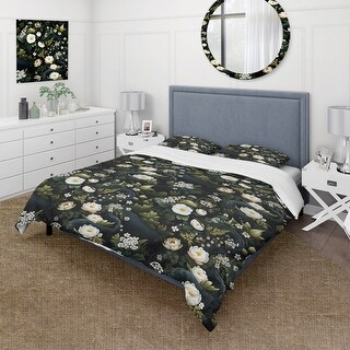 Designart "Enchanted Flowers Pattern Symphony I" Green cottage bedding ...