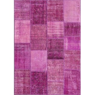 Kaleidoscope Magenta Area Rug - 5' 7'' X 8' 0'' - 5' 7'' X 8' 0'' - Bed ...