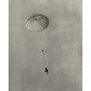 Ww1 British Observer Escaping From His Shot Down Balloon By Parachute ...