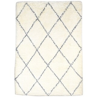 One of a Kind Hand-Woven Modern 5' x 8' Diamond Wool Ivory Rug - 5' x 7 ...