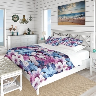 Designart "Tranquil Dreamscape Tropical Pattern" Purple Floral Bedding ...