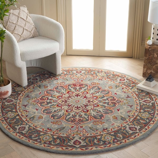 SAFAVIEH Handmade Heritage Chimere Traditional Wool Rug - Bed Bath ...