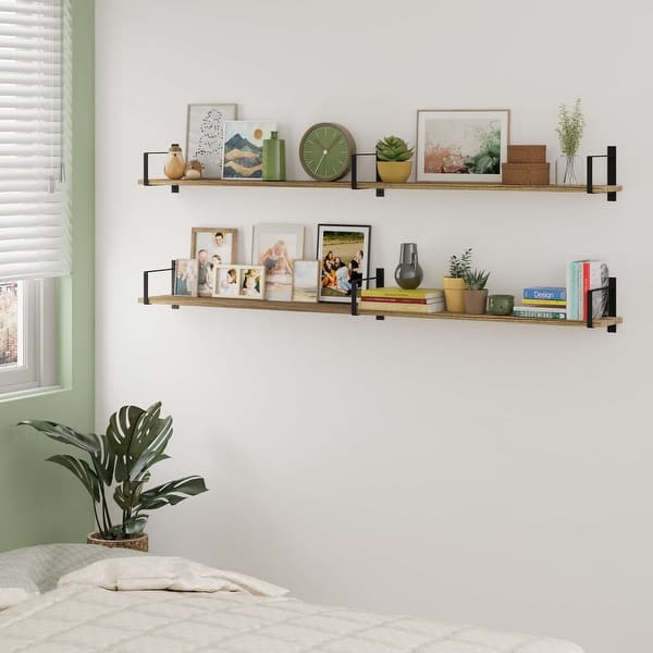 bedroom shelf